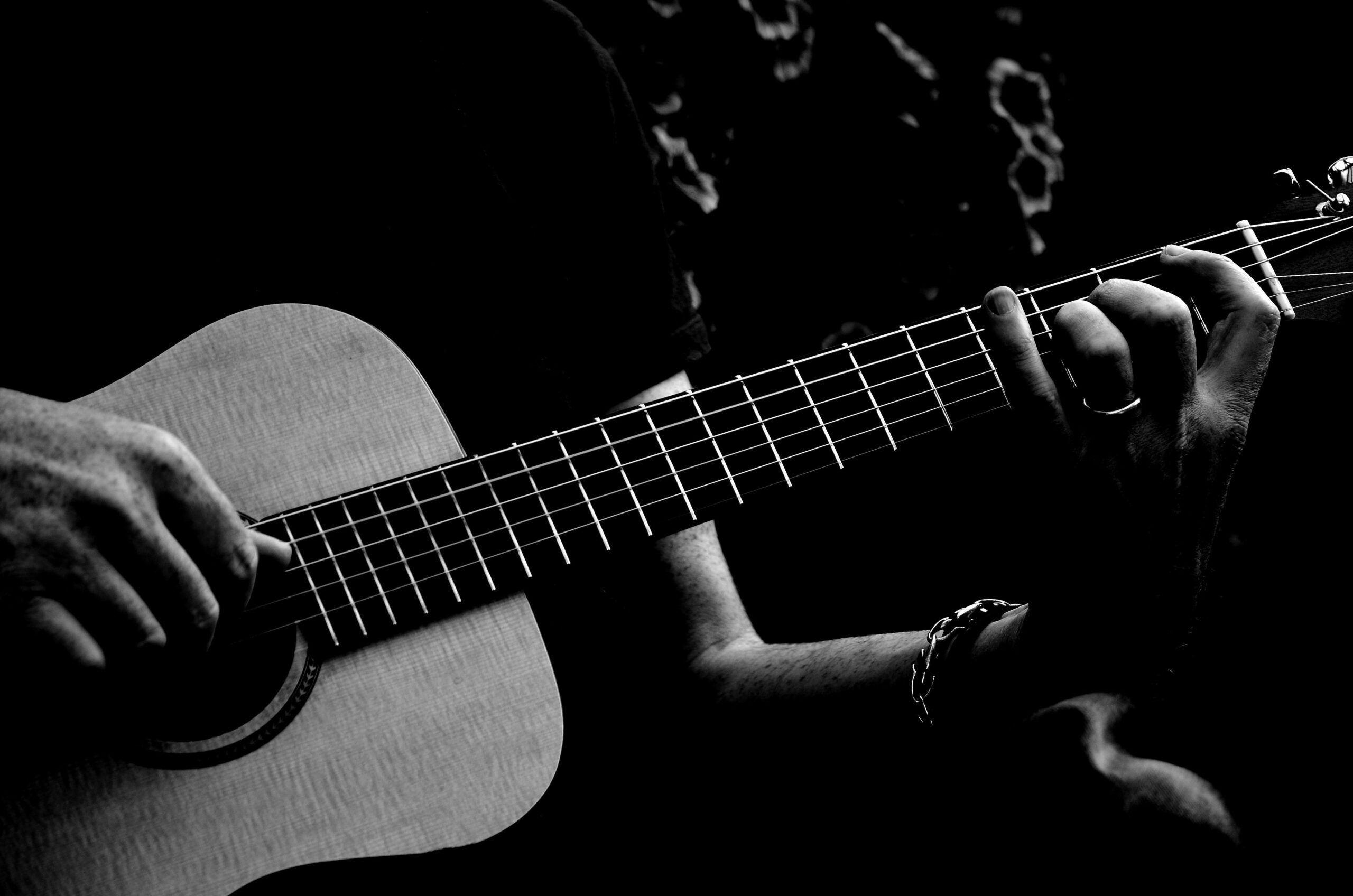 Learn to sing & play "(Ghost) Riders in the Sky" guitar chords - Roadie ...