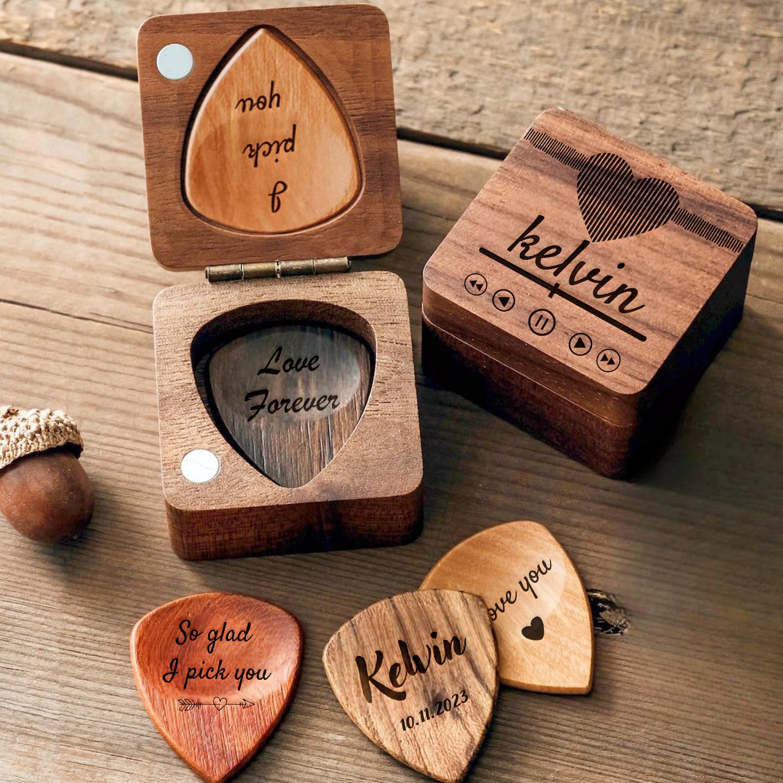 Top 10 Christmas Gifts for Musicians - Roadie Music Blog